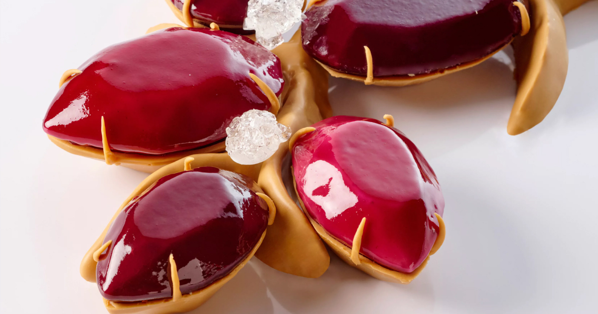 The Artistic Pastry Creations of Chef Narae Kim - MAISON Ë